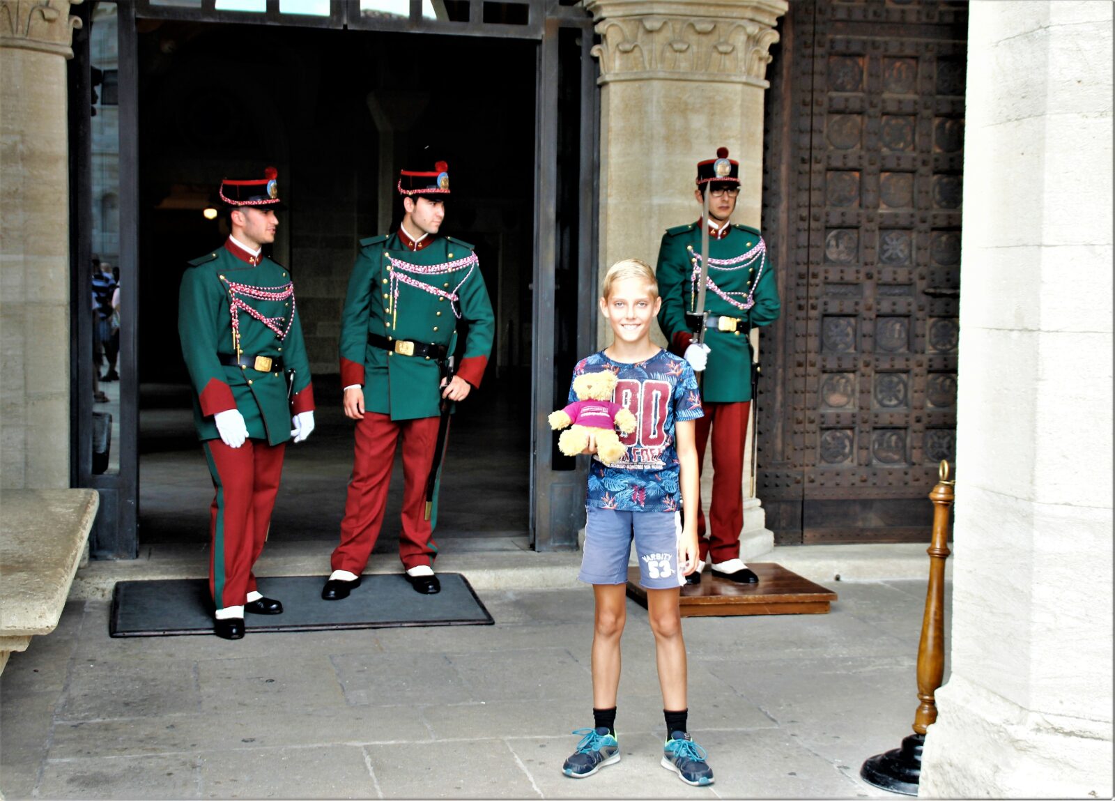 Op bezoek bij een van de kleinste landen ter wereld: San Marino (en de ...